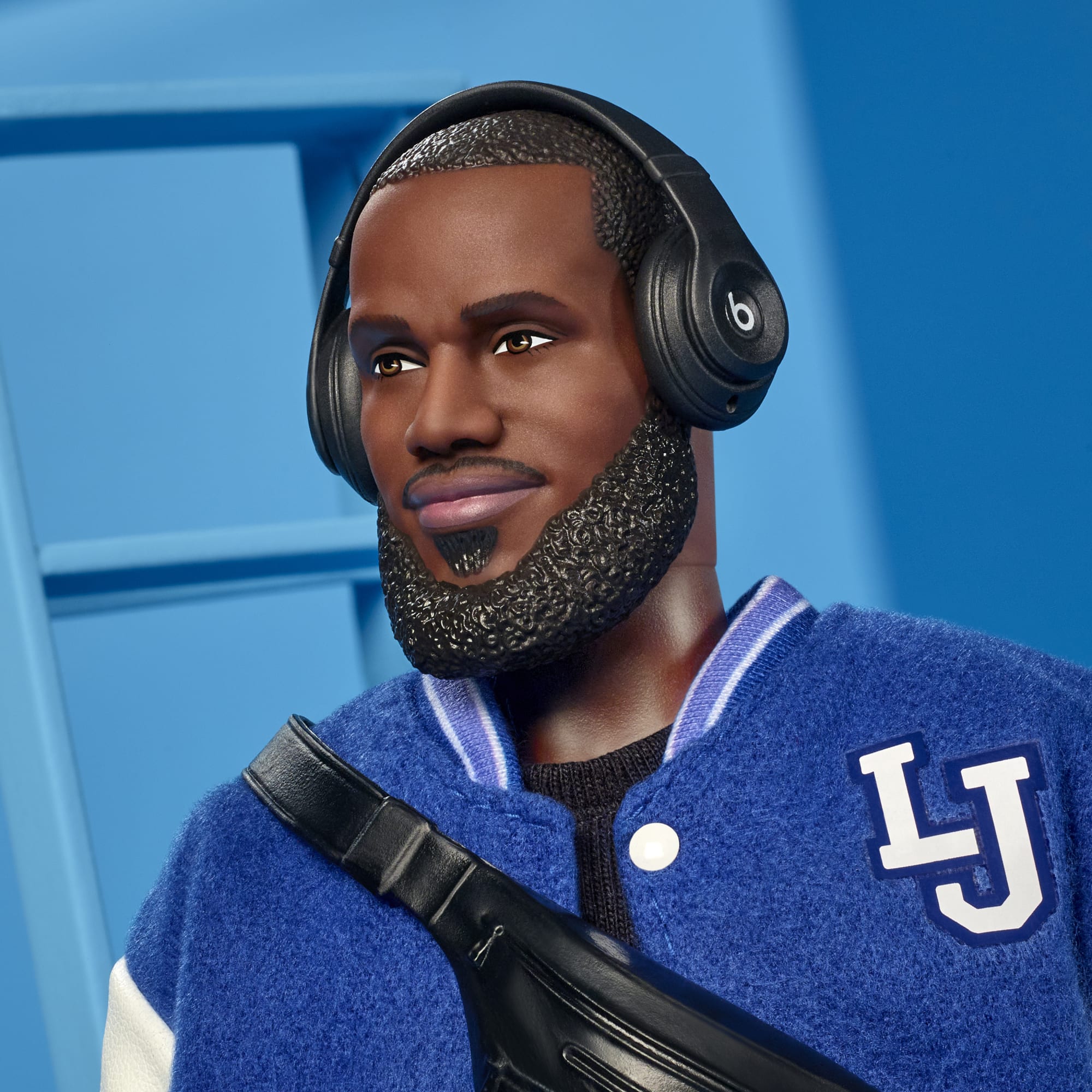 Barbie Signature LeBron James Kenbassadors, bambola da collezione con ...