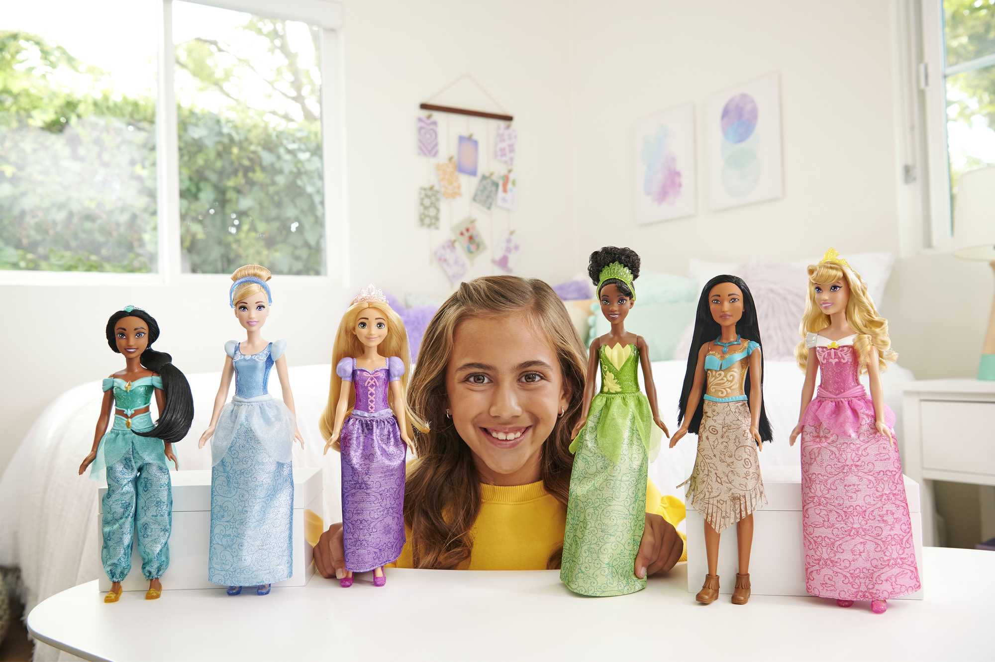 Παιχνίδια Disney Princess, Κούκλες με Αξεσουάρ | HLW02 | MATTEL