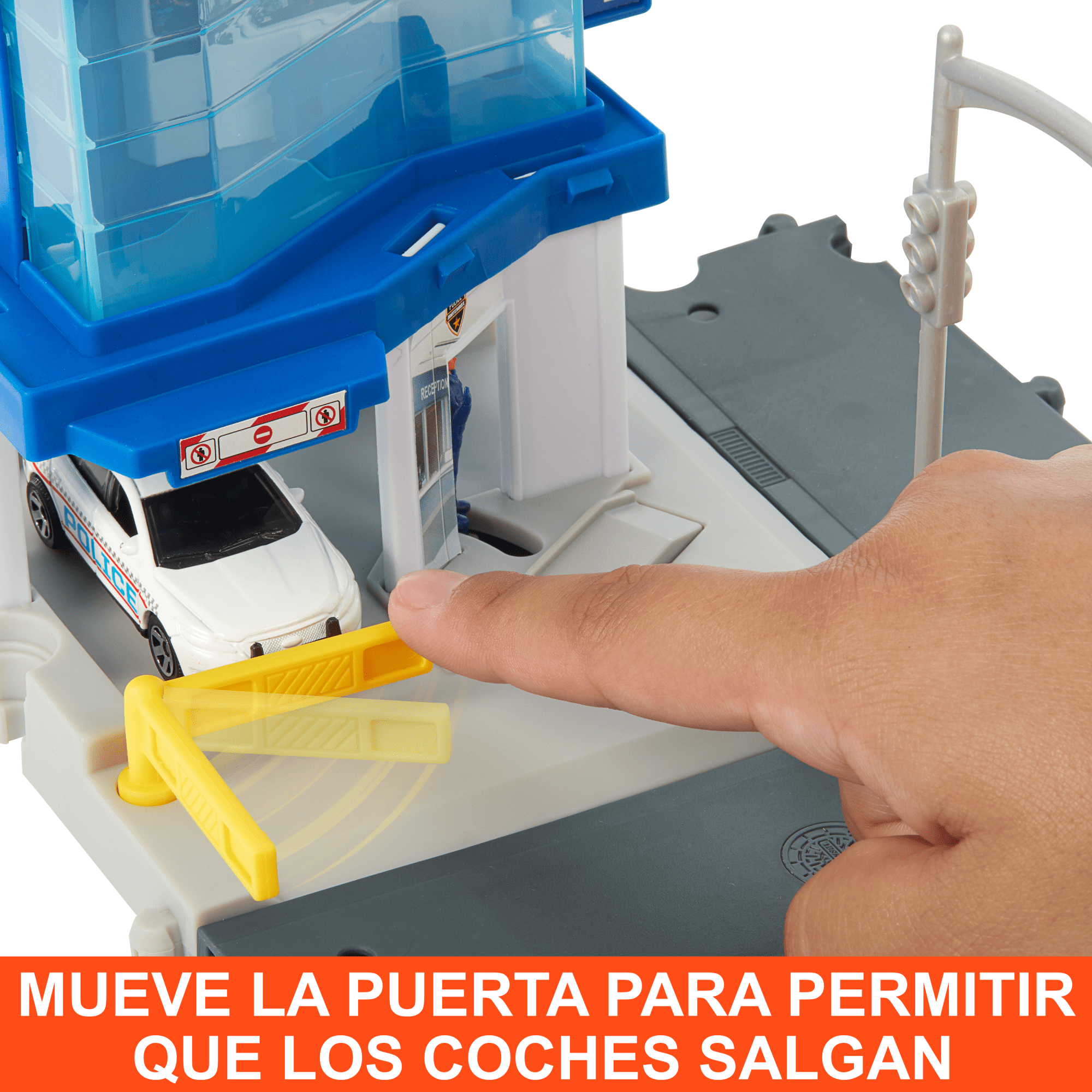 Matchbox Police Traffic Center™ | Mattel