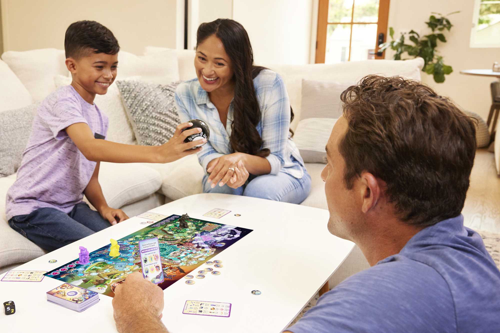 Magic 8 Ball Magical Encounters Juego de Mesa | HPJ72 | MATTEL